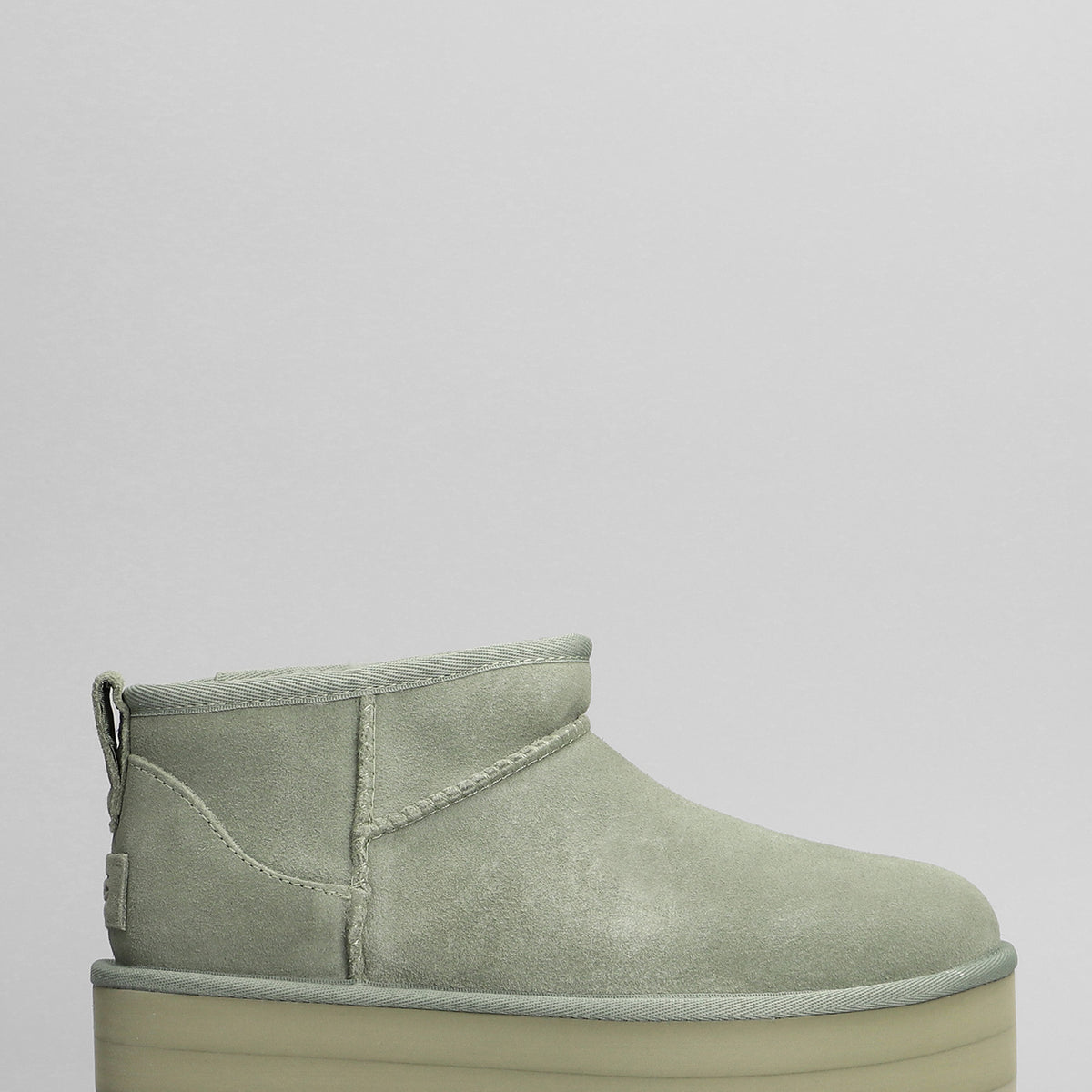 Classic Ultra Mini P low heels Ankle boots in green suede – Deliberti