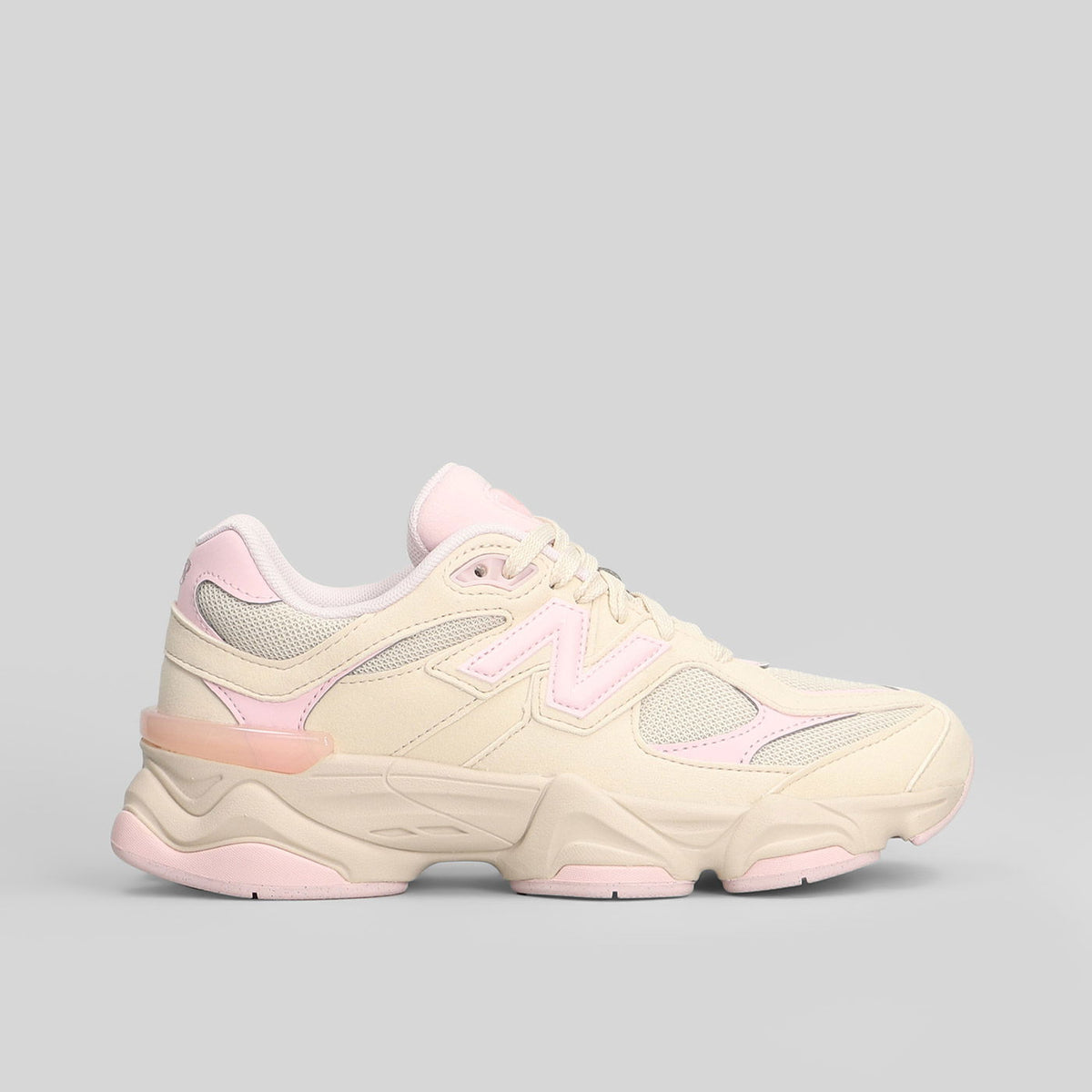 9060 Sneakers in beige leather and fabric – Deliberti